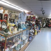 Thorp Fruit & Antique Mall - 68 Photos & 71 Reviews - Antiques - 220 ...