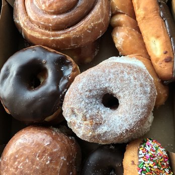 Randy’s Donuts - 2222 Photos & 1878 Reviews - Donuts - 805 W Manchester ...