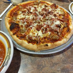 Maria’s Pizza - 14 Photos & 44 Reviews - Pizza - 134 S Main St, Oregon ...
