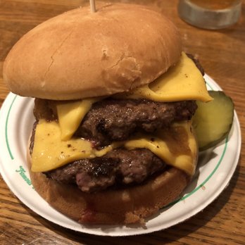Lions Tap Family Restaurant - 143 Photos & 322 Reviews - Burgers ...