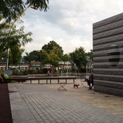 Penrose Square - 73 Photos & 33 Reviews - Apartments - 2501 9th Rd S ...