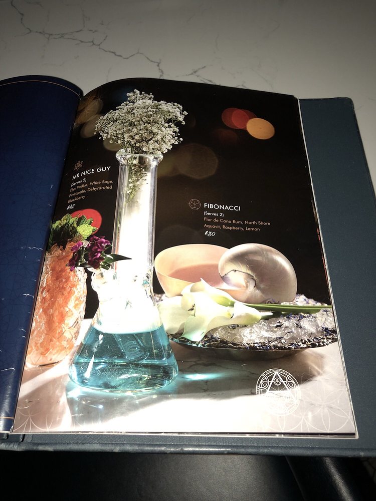 A $38 Cocktail Served in a Bong at Apogee Lounge, Chicago : r/WeWantPlates