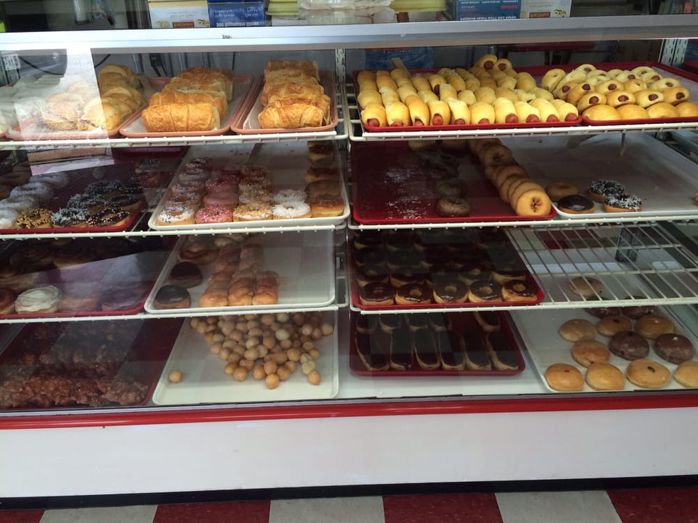 Donut Palace - Donuts - 113 State Highway 35 N, Port Lavaca, TX - Phone ...
