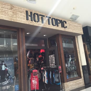 Hot Topic - 39 Photos & 32 Reviews - Accessories - 9301 Tampa Ave ...