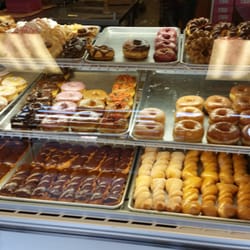 Dee’s Donuts - 73 Photos & 147 Reviews - Donuts - 6401 N Durango Dr ...