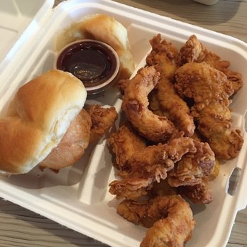 Ezell’s Famous Chicken - 52 Photos & 126 Reviews - Fast Food - 3925 ...