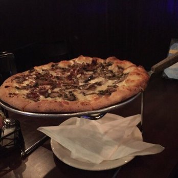 Blue Moon Pizza - 99 Photos & 112 Reviews - Pizza - 7381 College Pkwy ...