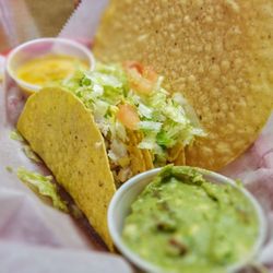Tippy’s Taco House - 33 Photos & 133 Reviews - Mexican - 8632 Lee Hwy ...