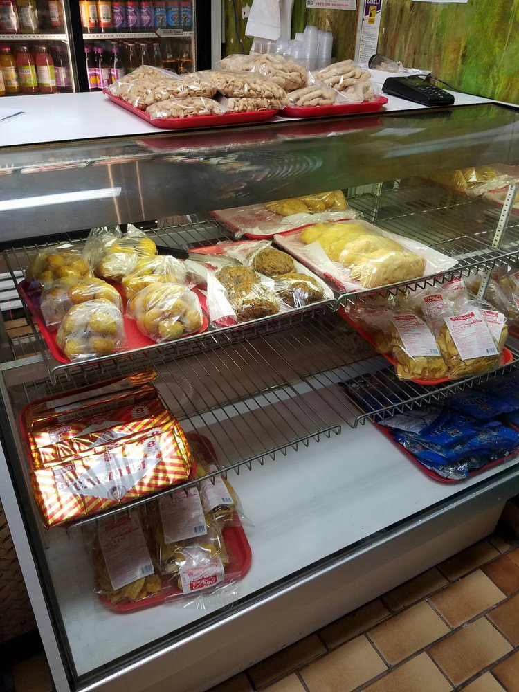 Ali’s West Indian Roti Shop - 44 Photos & 72 Reviews - Caribbean - 1446 ...