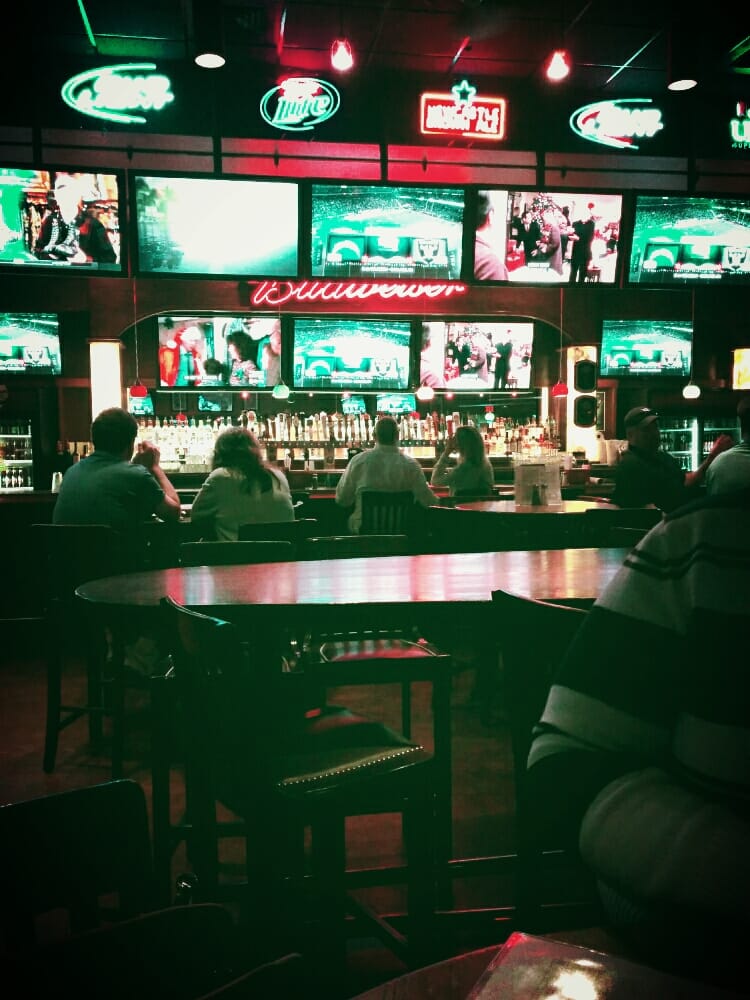 Hickory Tavern - 13 Photos & 59 Reviews - American (Traditional) - 9734 ...