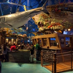 Bass Pro Shops - 62 Photos & 26 Reviews - Boat Dealers - 1 Bass Pro ...