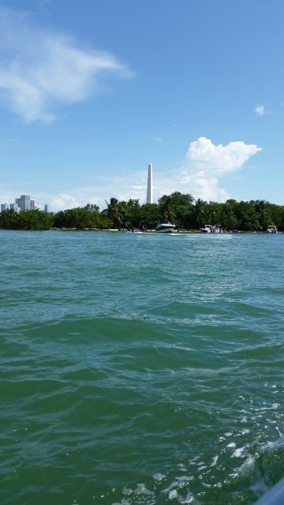 Flagler Monument Island - Landmarks & Historical Buildings - Miami ...