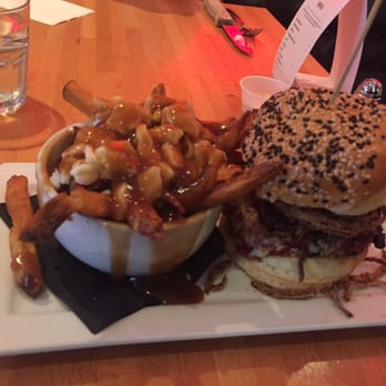 Burger Bar Crescent - 238 Photos & 224 Reviews - Burgers - 1465 Rue ...