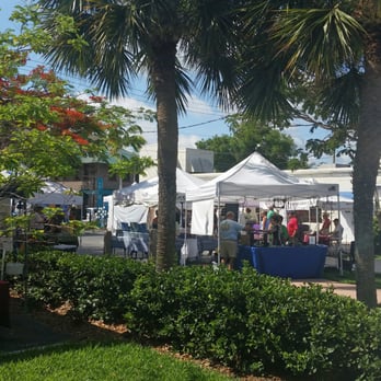 Stuart Green Market - 10 Photos - Farmers Market - 121 SW Flagler Ave ...