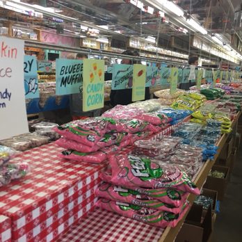 Minnesota’s Largest Candy Store - 147 Photos & 57 Reviews - Candy ...