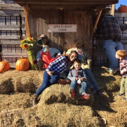 Applecrest Farm Orchards - 77 Photos & 83 Reviews - Fruits & Veggies ...