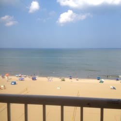 Hampton Inn Virginia Beach Oceanfront North - 35 Photos & 47 Reviews ...