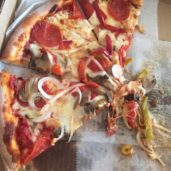 Matolis Pizza and Subs - 23 Photos & 14 Reviews - Pizza - 3211 Shoal ...