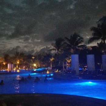 The Grand Mayan - 84 Photos & 36 Reviews - Resorts - Carretera Federal ...