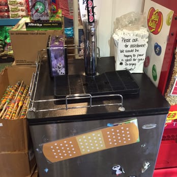 Grandpa Joes Candy Shop - 72 Photos & 38 Reviews - Candy Stores - 2124 ...