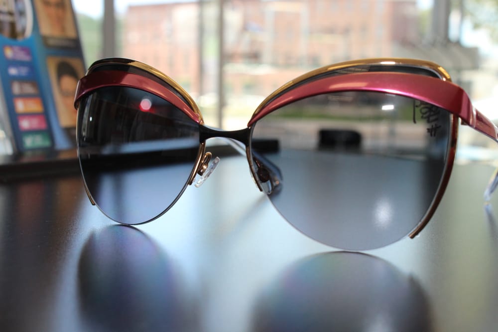 Trend Eye Care - 74 Photos & 191 Reviews - Optometrists - 180 W Girard ...