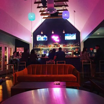 Dogwood Bar & Eatery - 28 Photos & 12 Reviews - Cocktail Bars - 610 ...