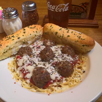 Chicago Connection - Downtown - 45 Photos & 37 Reviews - Pizza - 310 N ...