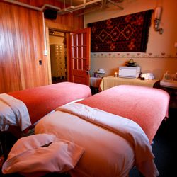 McMenamins Ruby’s Spa Grand Lodge - 23 Photos & 25 Reviews - Day Spas ...