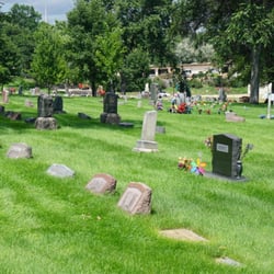 Evergreen Cemetery - Funeral Services & Cemeteries - 1005 S Hancock Ave ...