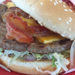 Louis Burgers Menu | semashow.com