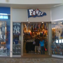 Fanzz - Sports Wear - 11200 Lakeline Mall Dr, Cedar Park, TX - Phone ...