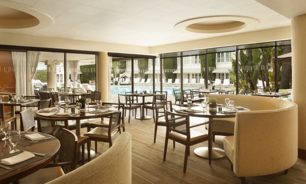 The Beverly Hilton - 566 Photos & 377 Reviews - Hotels - 9876 Wilshire ...