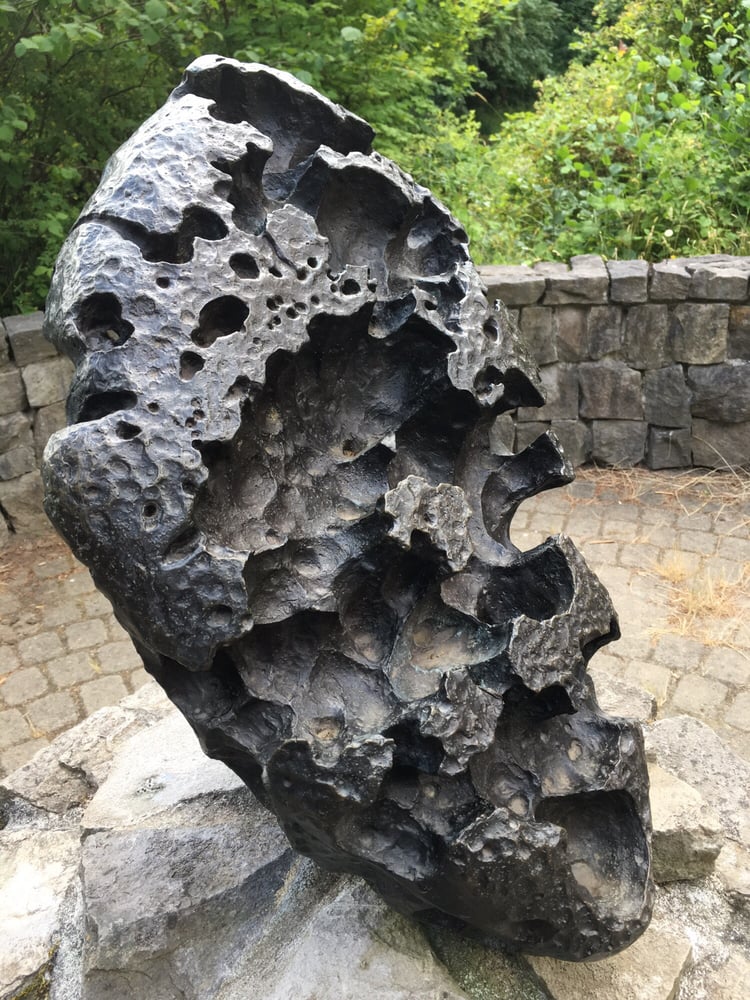 Willamette Meteorite - 14 Photos - Local Flavor - 1-899 Willamette ...