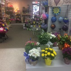 Flowerama - Ames - Florists - 104 Lincoln Way, Ames, IA - Phone Number ...