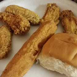 Indi’s Fast Food Restaurant - 32 Reviews - Chicken Wings - 3353 Fern ...