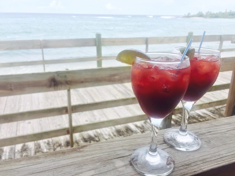 The Waterfront Rest - 17 Photos - Seafood - Campamento Piñones, Puerto ...