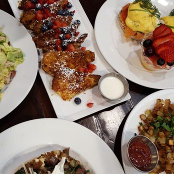 Blu Jam Cafe - 880 Photos & 427 Reviews - Breakfast & Brunch - 541 S ...