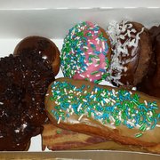 Factory Donuts - 28 Photos & 70 Reviews - Donuts - 12505 NE 144th St ...