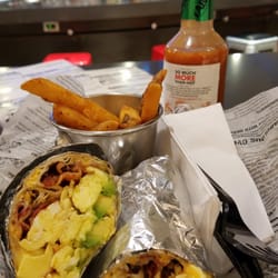 Urban Crave - 157 Photos & 204 Reviews - American (Traditional) - 3225 ...
