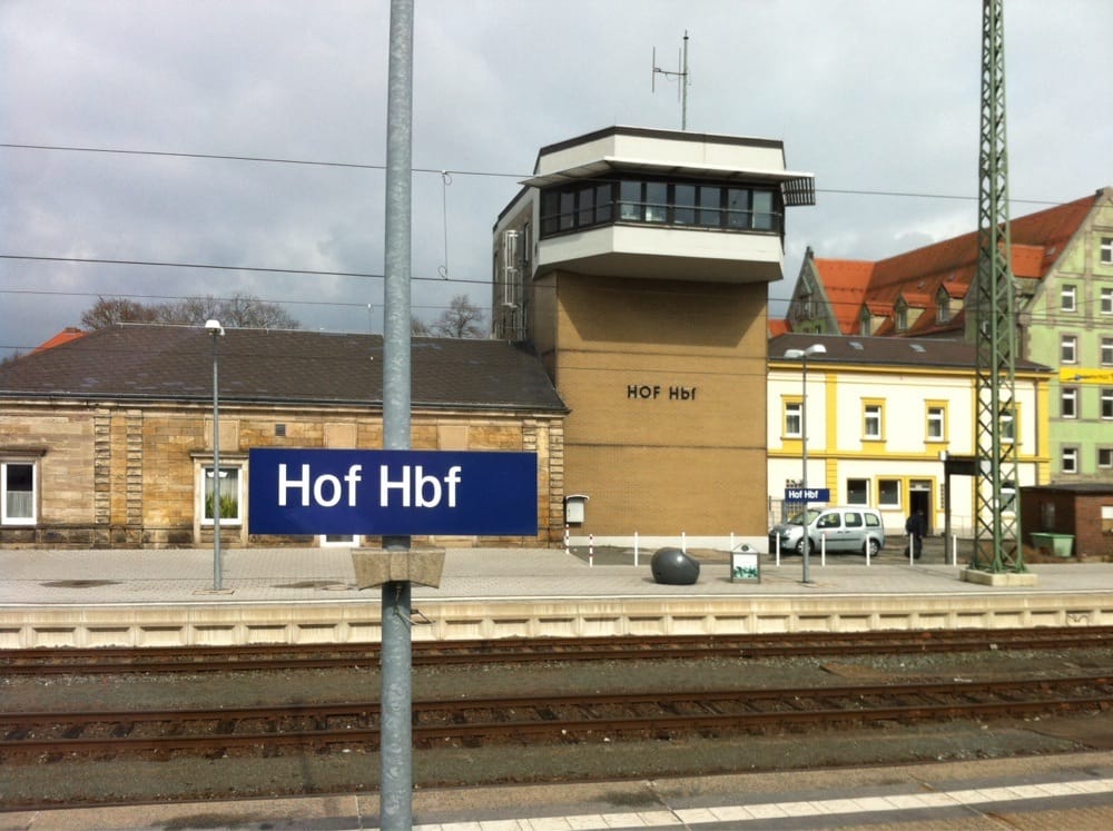 Hof Hauptbahnhof - 11 Photos - Train Stations - Bahnhofsplatz 8-16, Hof ...