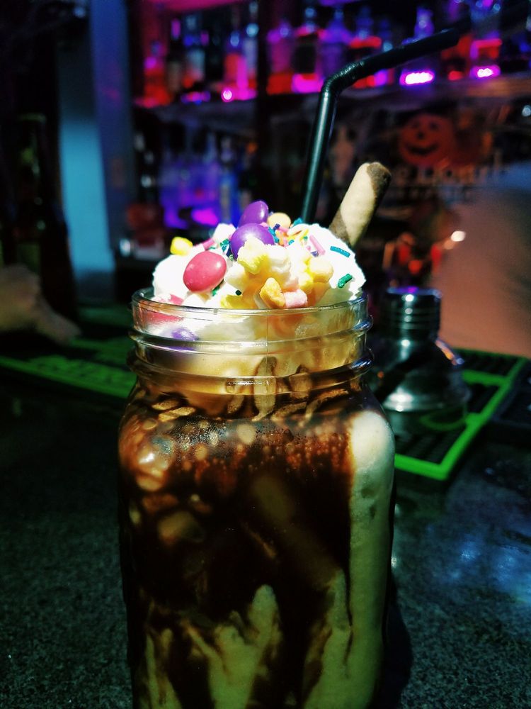 Rue Bourbon - Wine Bars - H.V. Dela Costa Street, Salcedo Village ...