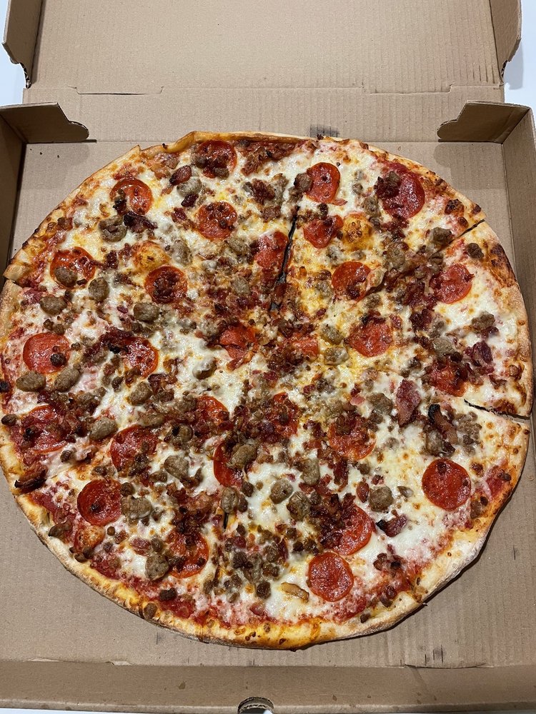 Sophie T's Pizza Reviews | Nantucket, MA | One Bite