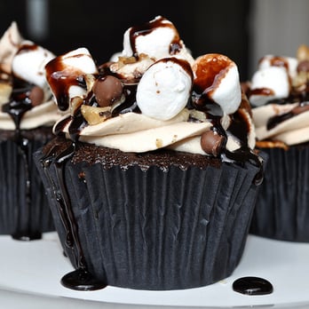Simply Sweet Cupcakes - 30 Photos & 44 Reviews - Bakeries - 2705 ...