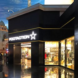 Footaction USA Miracle Mile - Shoe Stores - 3663 Las Vegas Blvd S, The ...