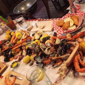 The Crab Pot - 1237 Photos & 1499 Reviews - Seafood - 1301 Alaskan Way ...