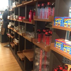 Brown Bookstore - 22 Reviews - Bookstores - 244 Thayer St, College Hill ...