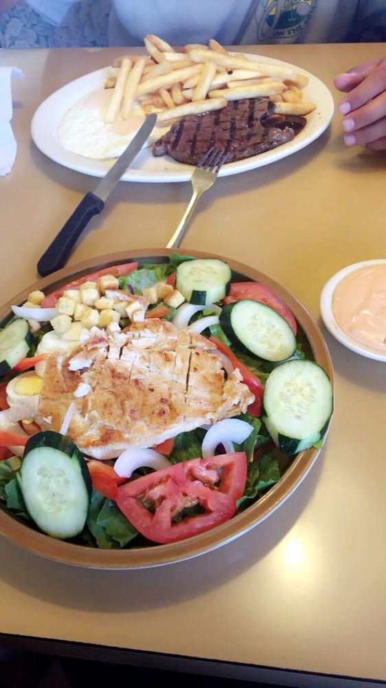 Lil Bit Country Cafe - 38 Photos & 35 Reviews - American (Traditional ...