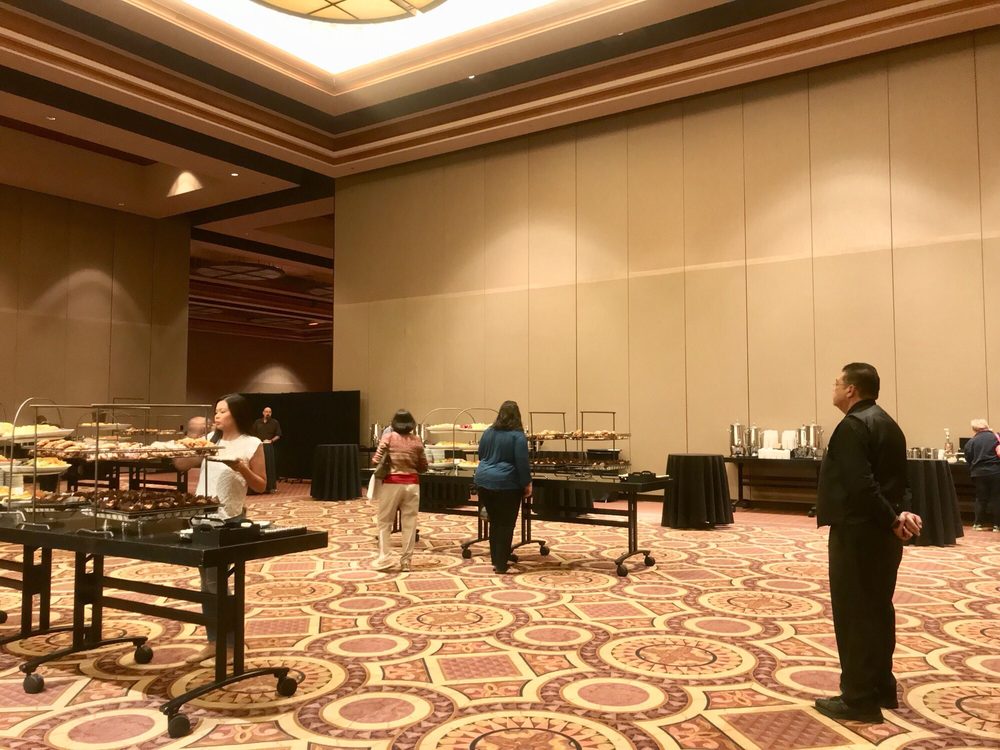 MGM Conference Center - 27 Photos - Hotels - 4701 Koval Ln, Eastside ...