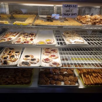 The Original Italian Bakery - 92 Photos & 98 Reviews - Pizza - 915 ...