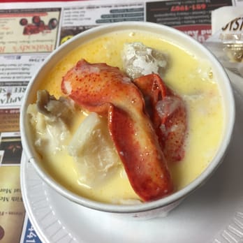 The Red Barn - 130 Photos & 191 Reviews - Seafood - 455 Riverside Dr ...